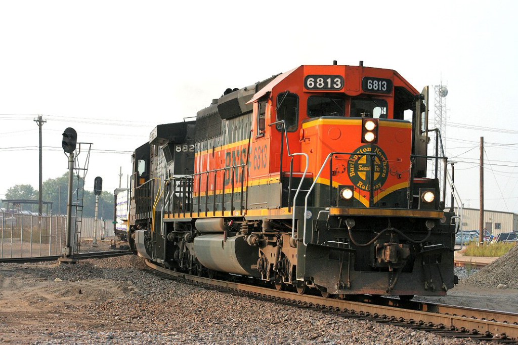 BNSF 6813
